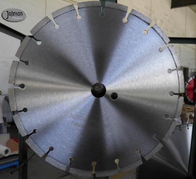China 300mm Super Thin Hand Held Saw Blade for Fast Cutting Reinforced Concrete for sale
