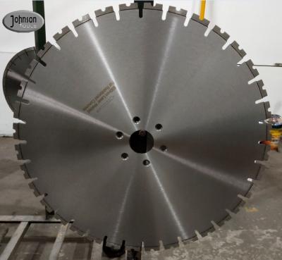China 600mm Laser Welded Diamond Blade for Reinforced Concrete Cutting 36 Segments for sale