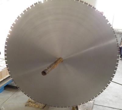 China 1400mm Laser Welded Diamond Wall Saw Blade 4.8mm 5mm Thickness for Reinforced Concrete Cutting for sale