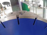 China 300mm Laser Welded Diamond Circular Saw Blade for Concrete Cutting 22 Teeth for sale