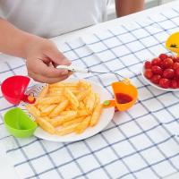 China 10g Vinegar Tomato Dip Clips Seasoning Dish Plastic Dip Clip Bowl For Plate Holder for sale