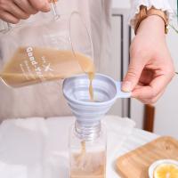 China Food Grade Material Kitchen Mini Soft Silicone Retractable Collapsible Funnel for sale