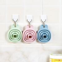 China Food Grade Material Kitchen Mini Soft Silicone Retractable Collapsible Funnel for sale