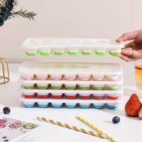 China Stackable Ice Trays with Removable Spill Resistant Lid BPA Free and Silicone Material for sale