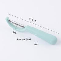 China Good Grip Swivel Blade Vegetable Peelers for Perfectly Peeled Fruits Vegetables 38g for sale