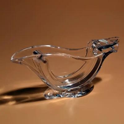 China Portable Transparent Fruit Juicer Acrylic Manual Lemon Slice Squeezer for Citrus Fruits for sale