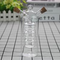 China Convenient Glass 2 in 1 Separator Oil Water Sauce Pot for Kitchen 350ml 100ml Capacity for sale