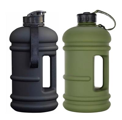China Stay Hydrated on the Go with Our 2.2L Half Gallon Water Bottle BPA Free and Food Grade for sale
