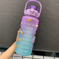 China Motivational Water Bottle with Time Marker BPA Free 64OZ and Gradient Color Design for sale