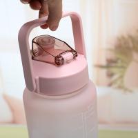 China Custom Logo Acceptable 64 oz Water Bottle Removable Straw for Fitness and Sports for sale
