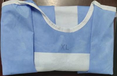 China AAMI Level 4 Soft Disposable Hospital Gowns Liquid Resistant Anti - Bacteria for sale