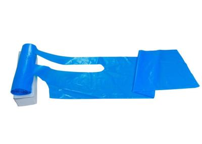 China Roll Packed Disposable Polyethylene Aprons Oil Proof For Home / Medical Care for sale