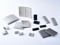 China Neodymium Disc Magnet N35 to N52 Rare Earth Cylindrical Magnet 80°C to 230°C for sale