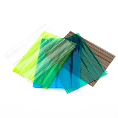 China Easy Installation polycarbonate embossed sheet Customized Fire Rating Plate Plastic for sale