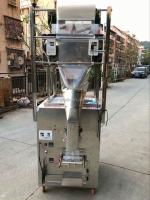 China Banana Chips Mixed Nut Packaging Machine Double Head For Weighing Packing for sale