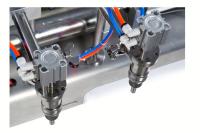 China Small Scale PET Plastic Glass Bottle Liquid Filler 2 Heads Semi Automatic Filling Machine 1000-5000ML for sale