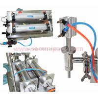China High Speed Pneumatic Liquid Filling Machine, Double Head Sunflower Oil Filler, Liquid Soap Filling Machine for sale