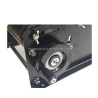 China Easy to Operate Small Sticker Manual Round Bottle Labeling Machinery Label Applicator Machine for sale