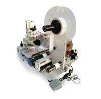 China New Design Automatic Semi-Automatic Sticker Labeling Machine Square Bottles Bags Food Beverages Chemicals Packaging Wood Cartons for sale