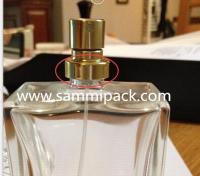 China Good Semi Automatic Packaging Spray Perfume Bottle Sealing Capping Crimping Machine for sale