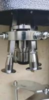 China Glass Bottle Metal Cap Sealing Machine, ROPP Capper for Wine & Spirits, Aluminum Crimping with Pilfer Proof Design for sale