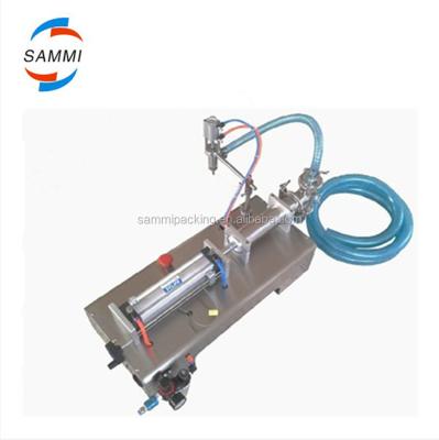 China High Efficiency Single Head Piston Liquid Filling Machine,100-1000ml Water Oil Juice Beverage Filling Machine for Bottle/can for sale