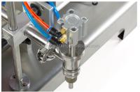China High Efficiency Single Head Piston Liquid Filling Machine,100-1000ml Water Oil Juice Beverage Filling Machine for Bottle/can for sale