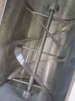 China Low Price Automatic Weighing Filling and Cutting 3 in 1 Packing Equipment for sale