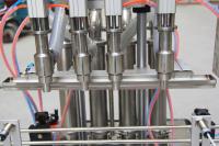 China Complete Wine/ Beverage/ Vodka / Whiskey / Alcohol Production Filling Machine Plant / Bottling Line for sale