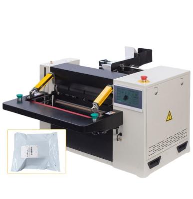 China Smart DFD40 Poly Mailer Autobag Machine Automatic Courier Bag Machine for sale