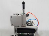 China LT-80D Pneumatic Round Bottle Labeling Machine with 220V/110V Power 25-50 Pieces/Min for 15-120 mm Diameter Bottles for sale