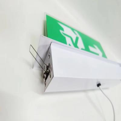 China 5000K Two Heads Fire Emergency Fireproof Safety Accident Lamp Exit Sign with Battery for sale