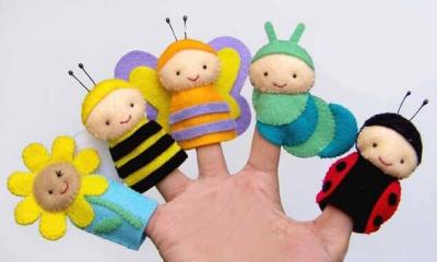 China Custom Felt Honeybee Finger Puppets 10cm OEM Kids Toys for Promotional Gifts for sale