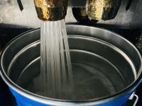 China Anti-Tracking High Dielectric Low Viscosity Epoxy Resin for Electrical Component Vacuum Potting for sale