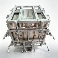 China Custom Heavy-Duty Cast Aluminum Rotomolding Mold with Reinforced Steel Cage & Multi-Point Clamping System for Large Industrial Plastic Boxes for sale