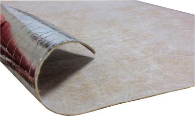 China 2mm Acoustic Floor Underlayment SGS Anti Crush Silver Foam Underlay for sale