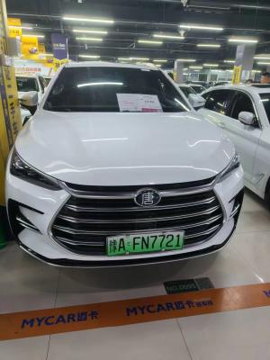 China White 2020 Used EV Car Heavy Duty Equipment Engineered For 3 Years Of Dependability for sale