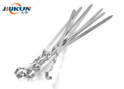 China Food-Grade Stainless Steel Hanging BBQ Needle - Safe Cooking Tool for Meat Preparation for sale