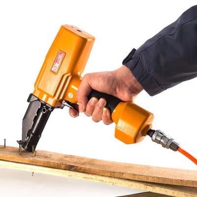China Pneumatic Air Nail Puller BD70 Nail Remover for Wood Pallets Max Nail Length 2 1/2IN for sale