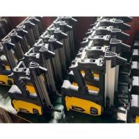 China Customized Voltage 100-240V/50-60Hz Gas Concrete Nail Gun GCN50 for Fast Nailing for sale