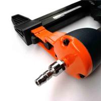China Highly Air Concrete Nail Gun SR40 Pneumatic Air Nailer with 30 pcs Load Capacity for sale