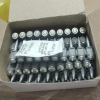 China DX460 Fluted Shank Magazine Collated Strip Drive Nail Pins for Construction Industry for sale