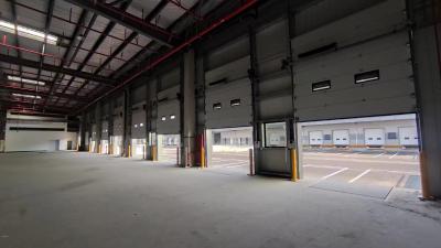 China Sectional Garage Doors With Anti spring Breakage And Anti wire Rope Breakage Devices for sale