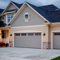 China Ultra Stylish Infinity Flush Panel Smooth Aluminum Garage Door for sale
