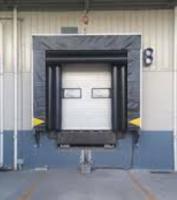 China 2000*2000*500 Mm Platform Size Dock Leveler Dynamic Load 6800kg/ Static Load 13600kg And 16mm Lip Thickness For Warehouse Loading for sale