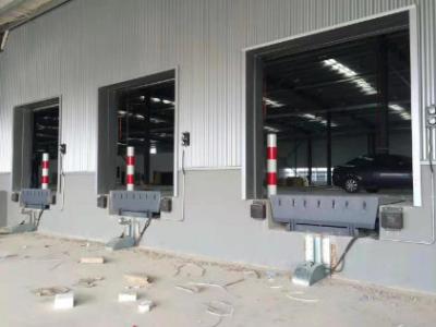 China Customizable Dock Leveler For Safe And Smooth Dock-to-Trailer Connection Static Load 13600k for sale