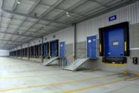 China PVC Material Dock Shelter with Sealing and Insulation for Loading Docks - 3mm Thickness for sale