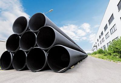 China DN300mm To DN2600 Large Diameter PE Pipe Steel Belt Reinforced HDPE Corrugated Pipe for sale