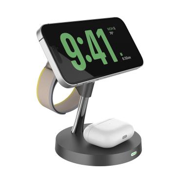 China 2025 T269D Magnetic Fast Charger 15W/10W/7.5W/5W Adjustable Bracket 4 In 1 Wireless Charger for sale