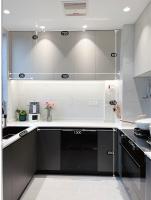 China Finish Plywood Board Kitchen Cabinet Modern Design For Home Use for sale